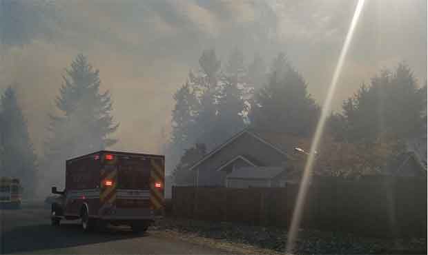 Graham neighborhood evacuated as fire nears homes - MyNorthwest.com
