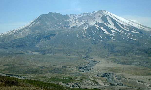 Geological study: 5 of Washington's active volcanoes are under ...