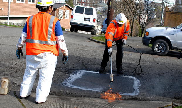 Seattle fills 1,100 potholes in wake of historic snowstorm
