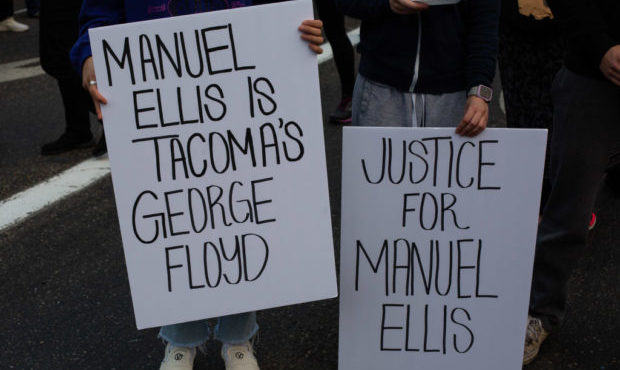 WSP report raises questions over officers' accounts of Manuel Ellis death