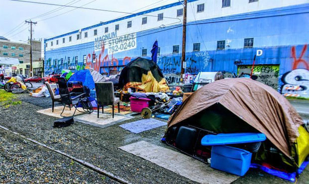 New survey highlights homeless crisis as 'top concern' among Seattle ...