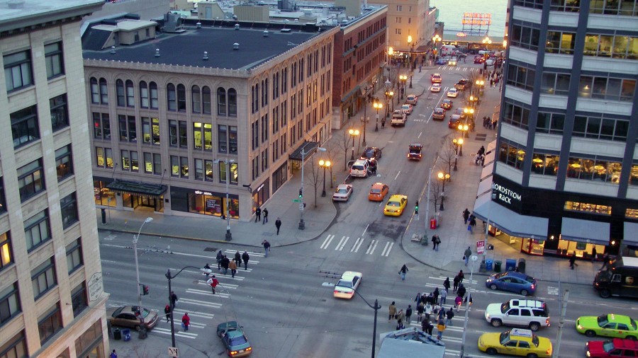 Seattle to install new traffic cameras to ticket drivers blocking ...