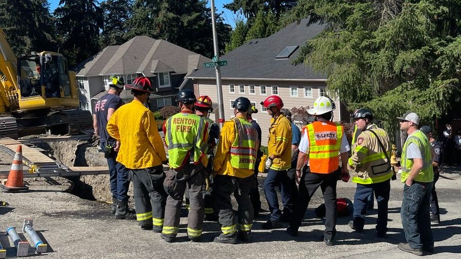 Contractor fined over $400K in trench collapse death of worker