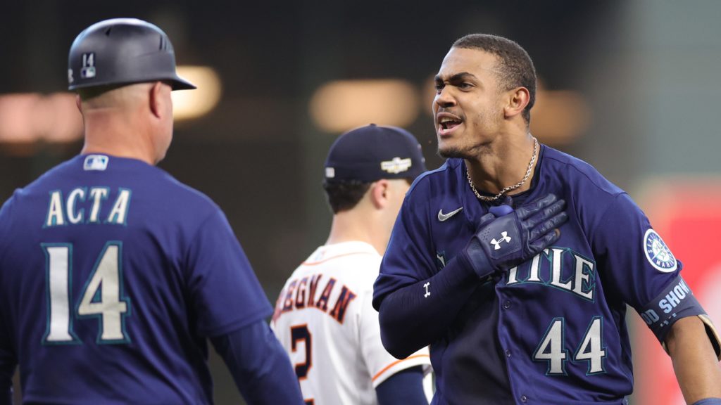 Rizzs: Mariners season 'not an end, but a beginning'