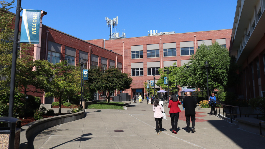 Tacoma's Bates Technical College grabs attention of White House