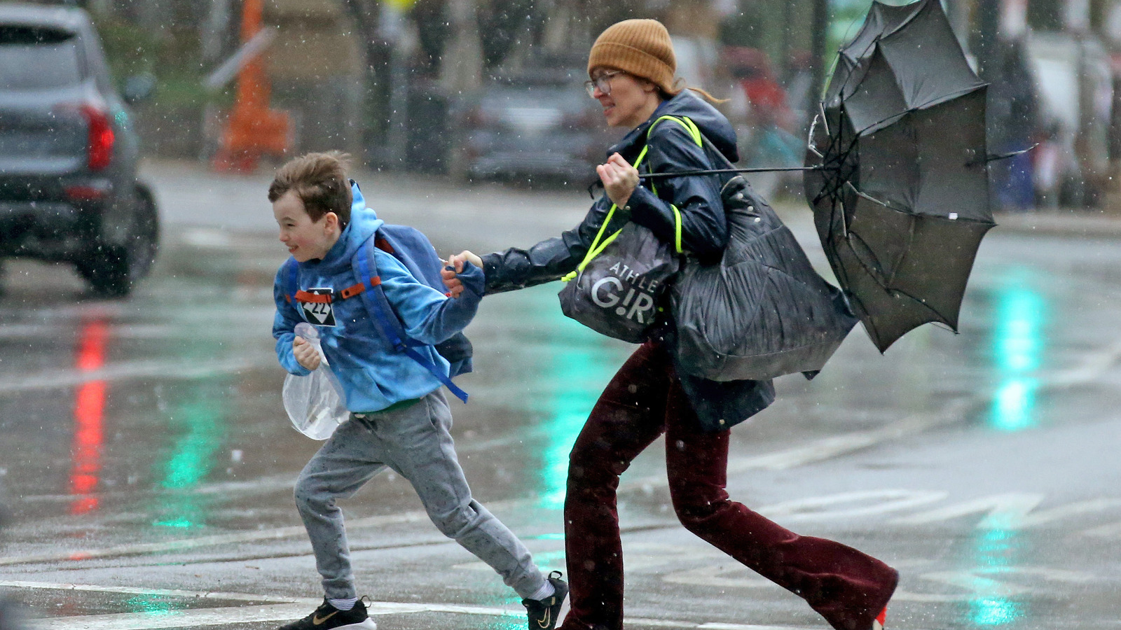 Downed trees, power outages likely as wind sweeps through Puget Sound