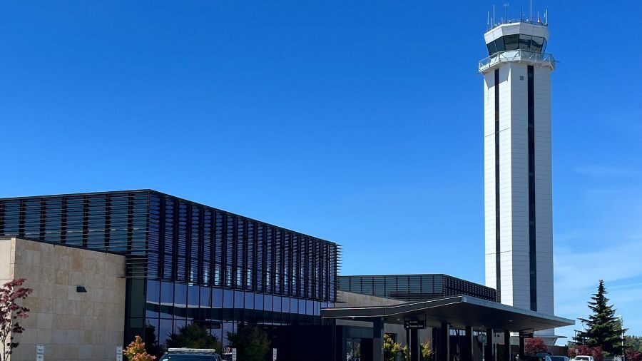Paine Field rebrands to Seattle Paine Field International Airport ...