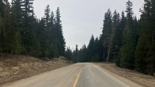 SR 20/North Cascades Highway reopened after fire, mud closures
