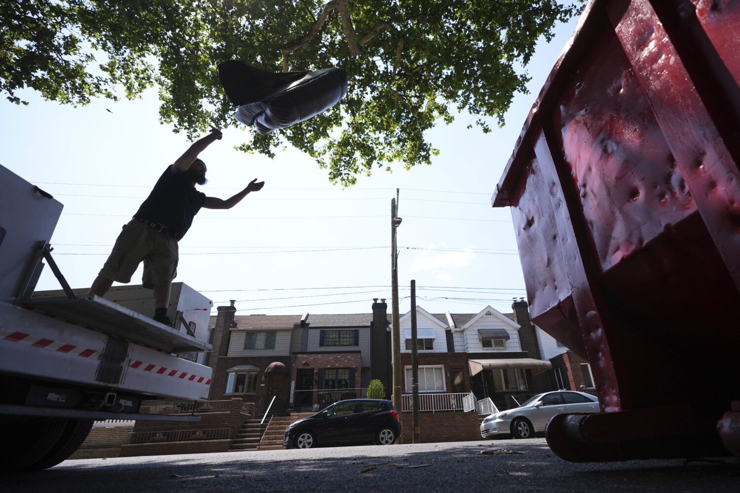 Philadelphia aims to control trash pileups ahead of holiday weekend as ...