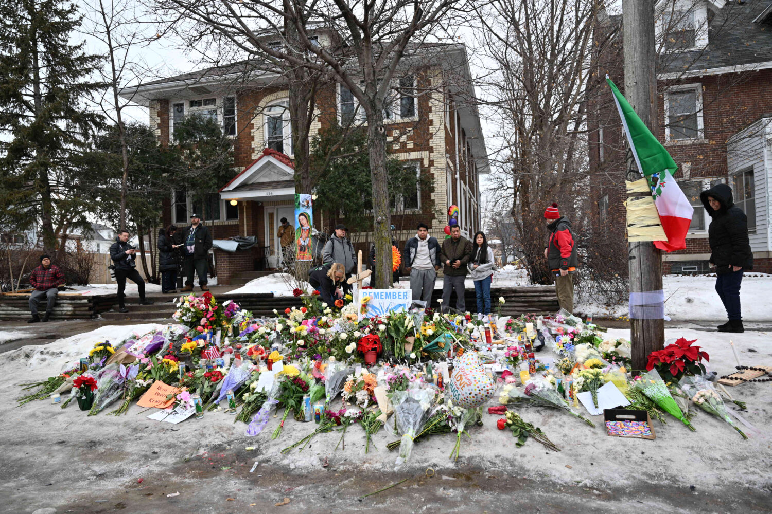 The aftermath of the fatal shooting of Renee Good by an ICE agent in ...