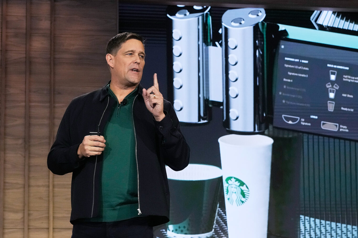 Starbucks feels the heat as more chains compete for US coffee drinkers ...